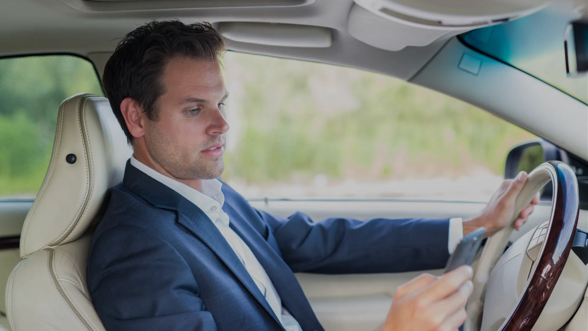 Car Accidents & Distracted Driving: JJ Legal's Insights